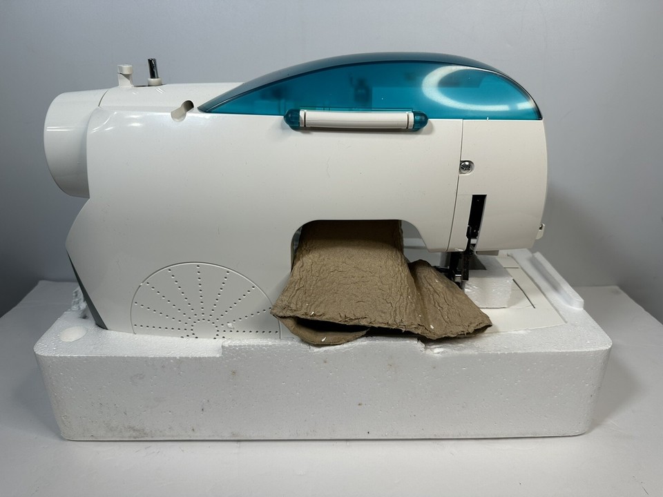 Singer Izek 1500 Sewing Machine | Computerized | Embroidery | Nintendo ...