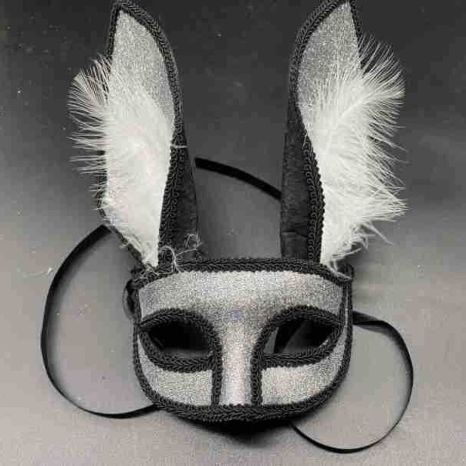Half-face Plastic Eye Mask Plastic Rabbit Mask New Venetian Mask ...
