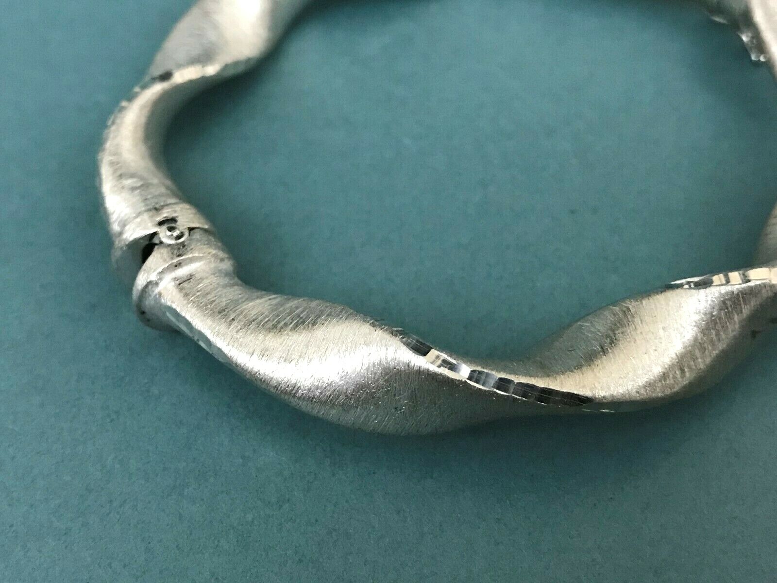LIRM Italy 925 Sterling Silver Burnished Twisted Hollow Hinged Bangle ...