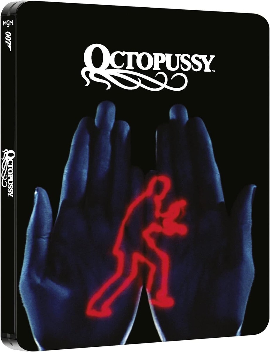 Octopussy James Bond 007 Octopussy Silk Robe Limited Edition By MENG,