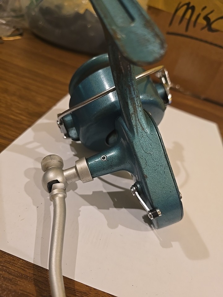 VINTAGE PENN 704 SPINFISHER GREEN "greenie" SPINNING REEL | eBay
