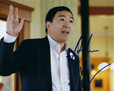 ANDREW YANG 2020 DEMOCRATIC CANDIDATE SIGNED 8x10 PHOTO J w/COA MATH ...
