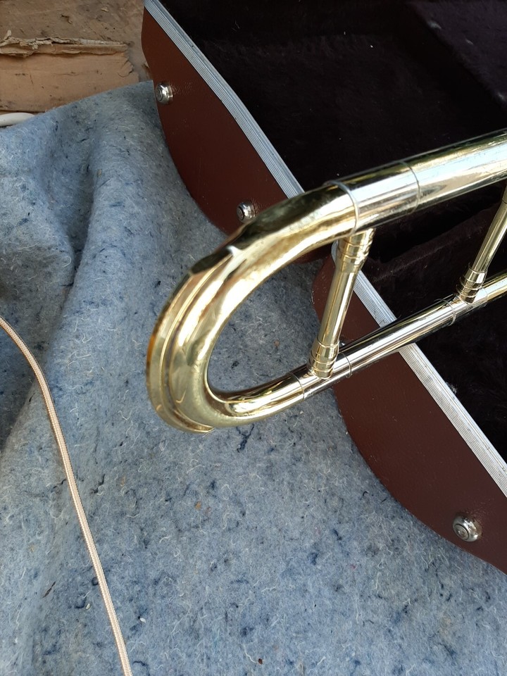 getzen trombone 300 Series With Case And Benge 12c Mouthpiece Great Trombone... | eBay