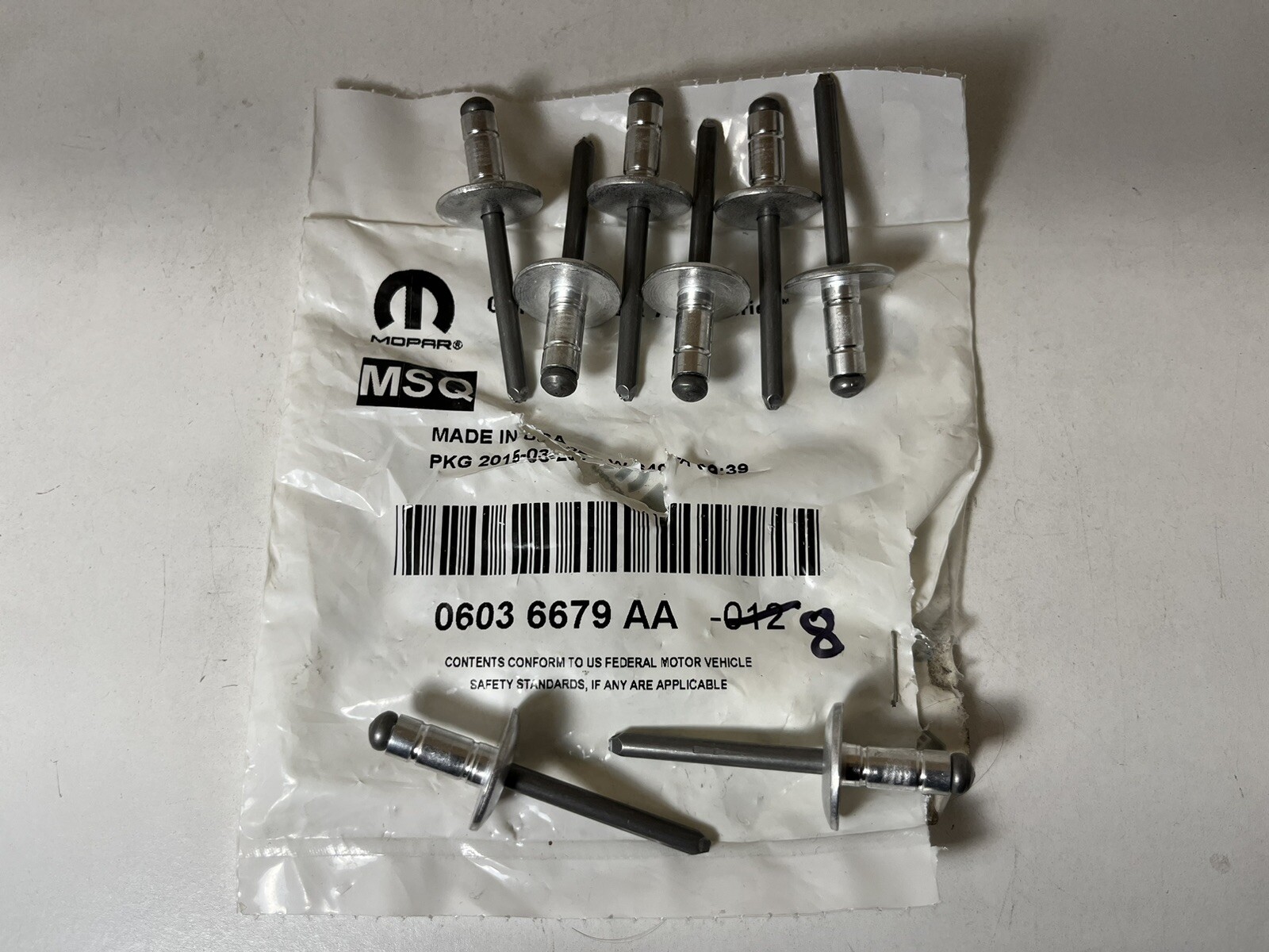 8pcs OEM Mopar 6036679AA Rear Bumper Cover Rivet 07-12 Jeep Liberty ...