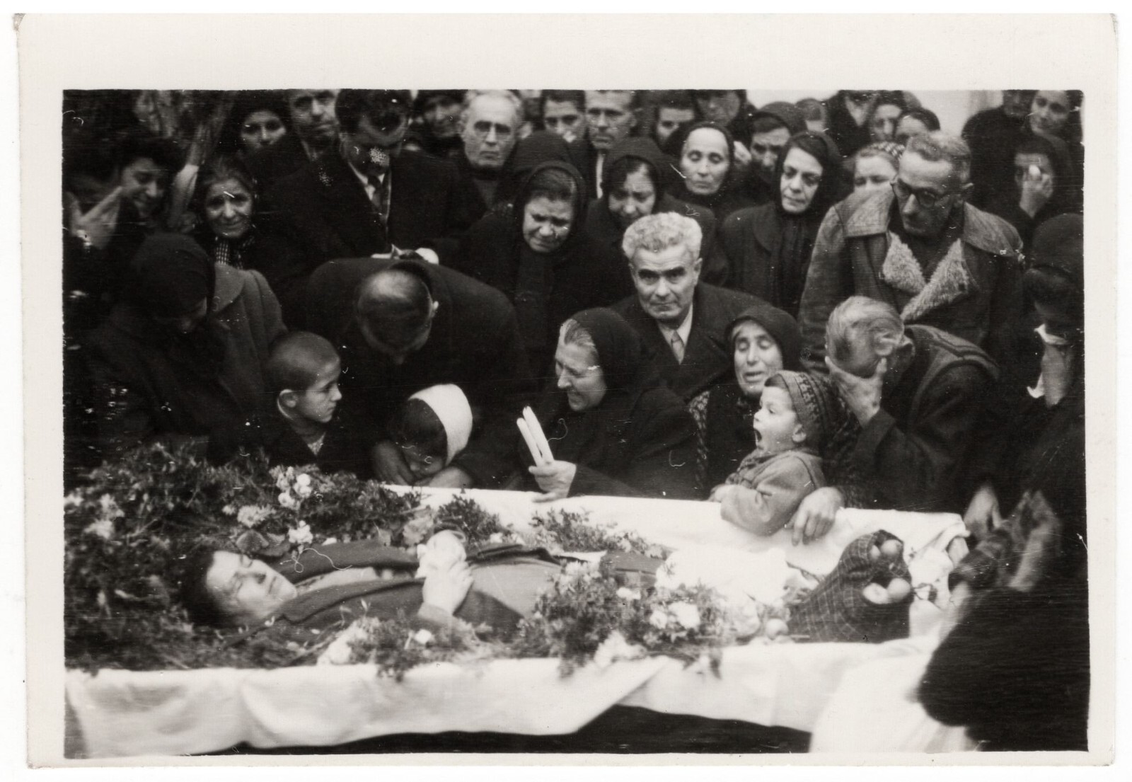 POST MORTEM Funeral dead woman mourning man coffin old photo death ...