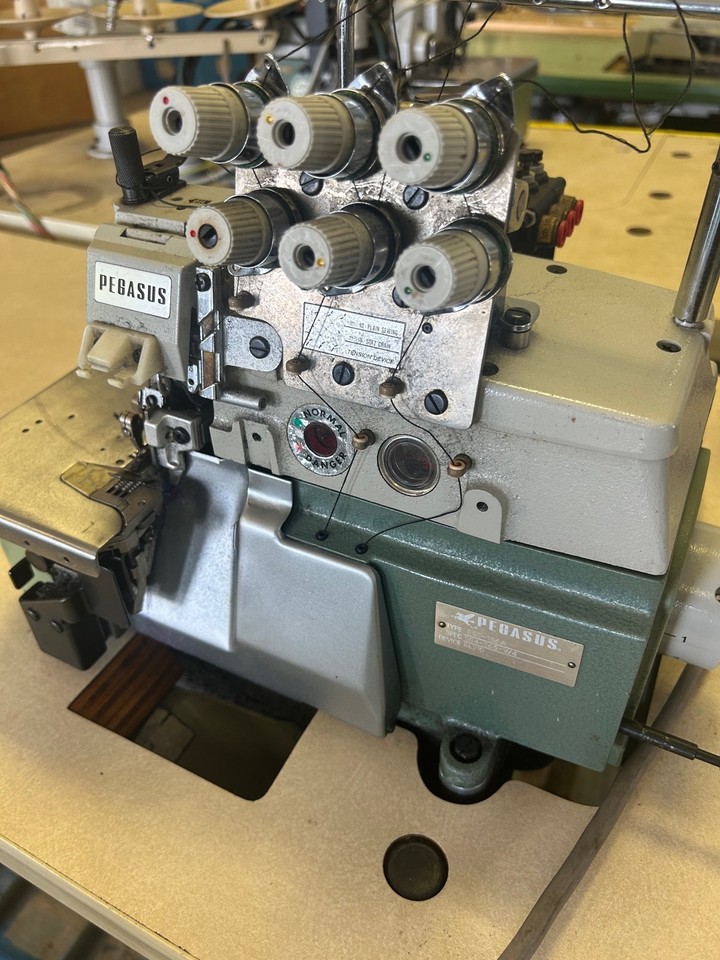 Pegasus E52-186A Industrial Overlock Serger Sewing Machine | eBay