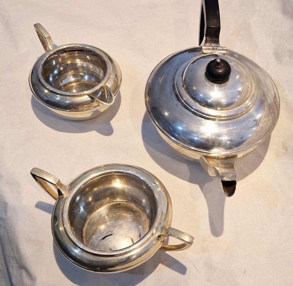 Vintage silver plated 3 piece tea set - tea pot/milk jug/sugar bowl/ | eBay
