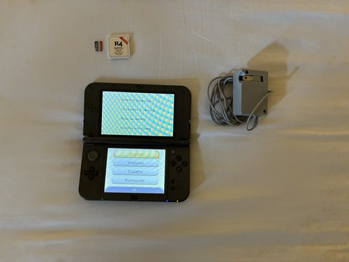 New Nintendo 3DS XL Bundle W/ R4 DS Card and SD Card | eBay