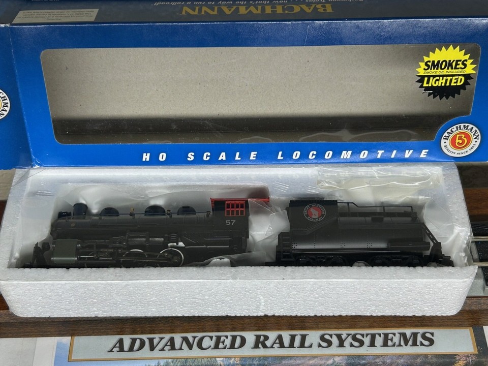 GREAT NORTHERN 0-6-0 STEAM LOCO DC HO Scale " VANDERBILT " OIL TENDER ...