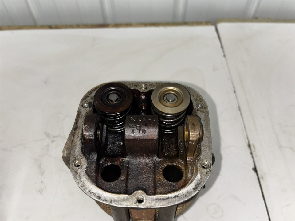 66 Cessna 150 F Continental O-200 Engine Cylinder Jug With Valves 6674 ...