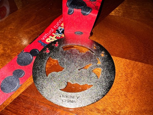 Run Disney Virtual Running Shorts Series Summer 2016 Medal | eBay