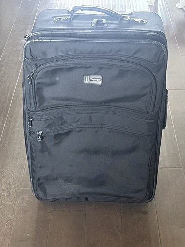 TRAVELPRO CREW 5 Black 22" Upright WHEELED Expandable CARRY ON Suitcase ...