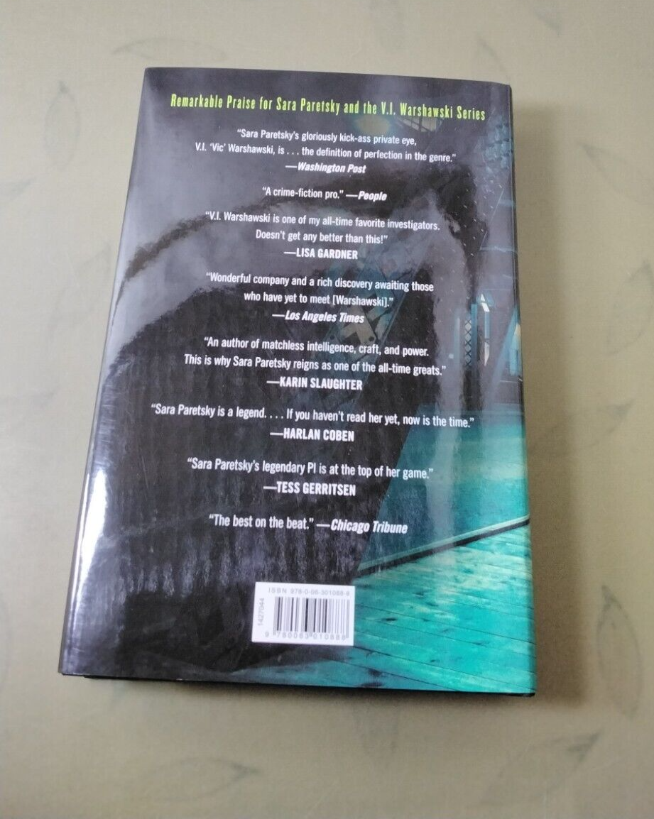 V. I. Warshawski Novels Ser.: Overboard : A V. I. Warshawski Novel by ...