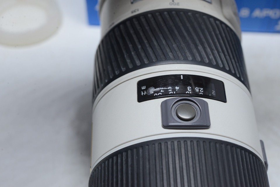 Minolta AF 70-200mm f/2.8 APO G (D) SSM Lens | For Sony | 77 mm | Auto ...