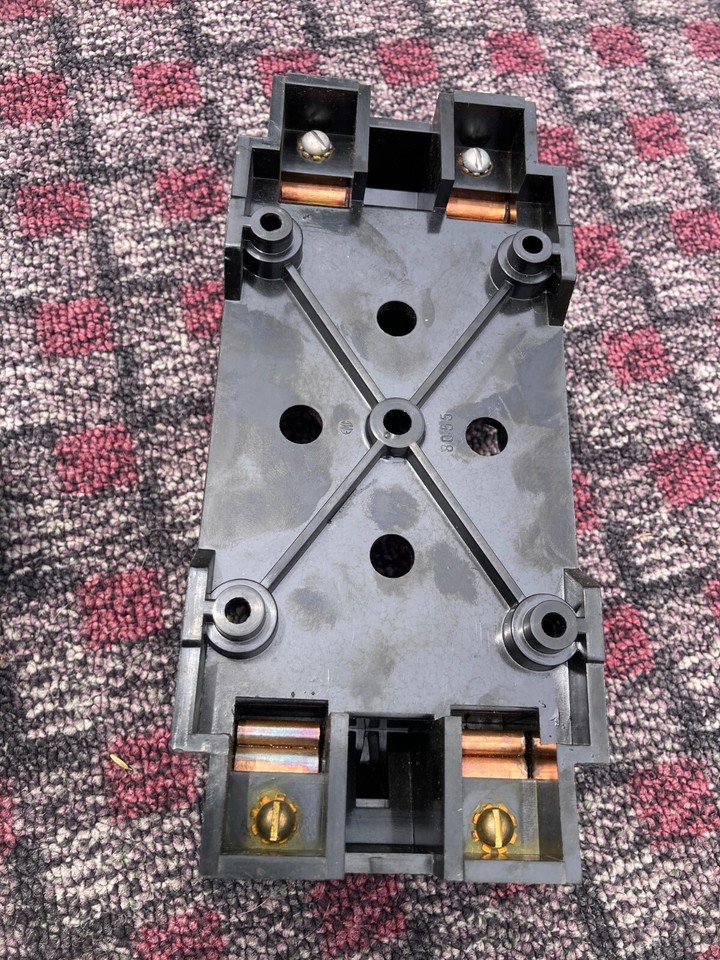 8056 WADSWORTH 100 AMP MAIN 120-240 VOLT PULLOUT FUSE DISCONNECT WITH ...