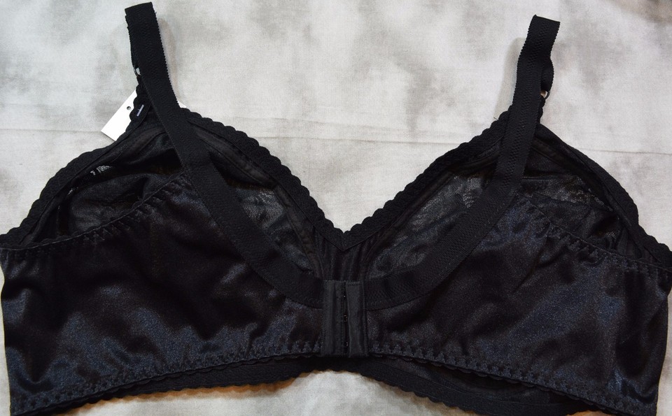 2pc Lot Instant Shaping By Plusform Wireless Black Half Lace Bra ...