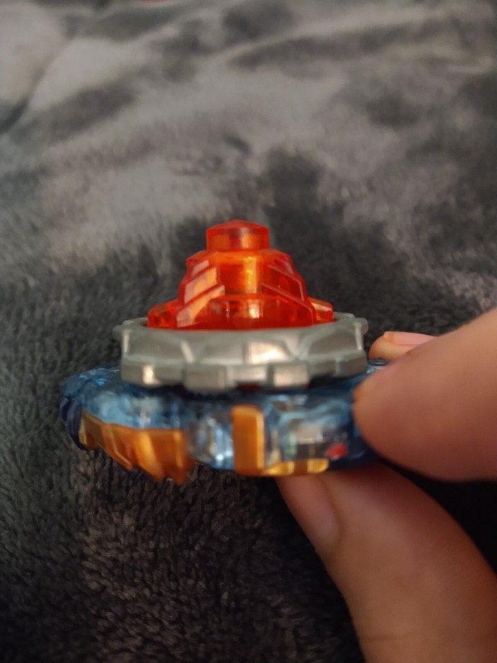 Drain Fafnir 8 Nothing Beyblade Burst God Layer Takara Tomy B-79 | eBay