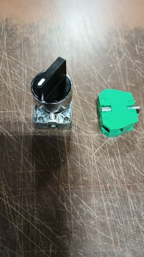 AUTOMATION DIRECT SELECTOR SWITCH P/N GCX1300 | eBay