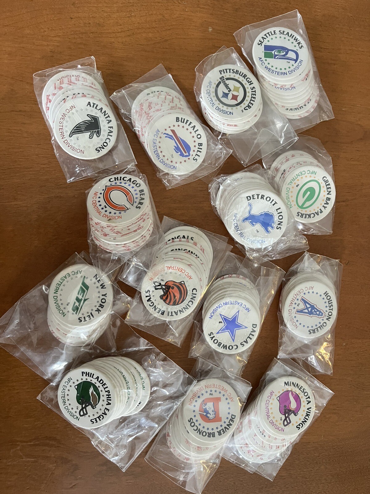 100+ LOT Vintage 90’s Pogs NFL Miami Dolphins Kansas City Chiefs L A ...