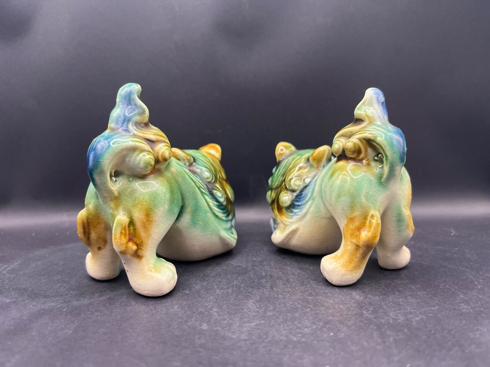 Pair of Chinese Foo Dogs Yin and Yang Foo Guardian Temple Lions ...