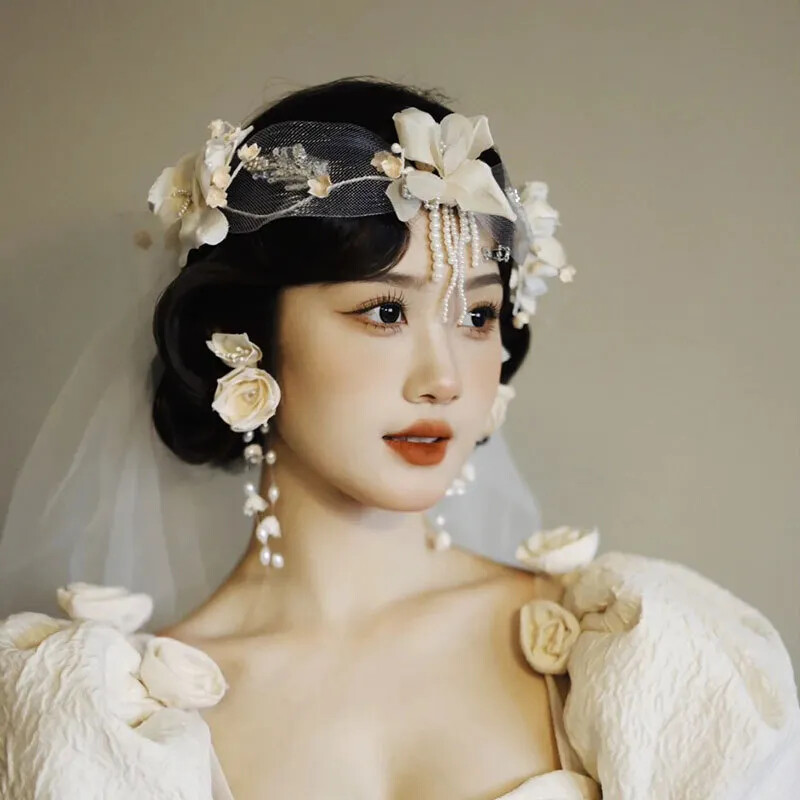Hair Net Wedding Bridal Hairstyle 101: With Or Without A Veil?