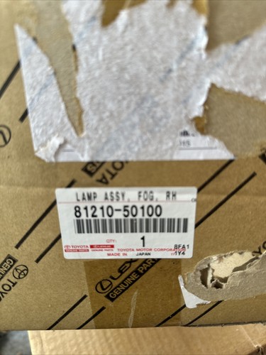 2013 2014 2015 2016 2017 LEXUS LS460 RIGHT FOGLIGHT FOGLAMP OEM 81210 ...