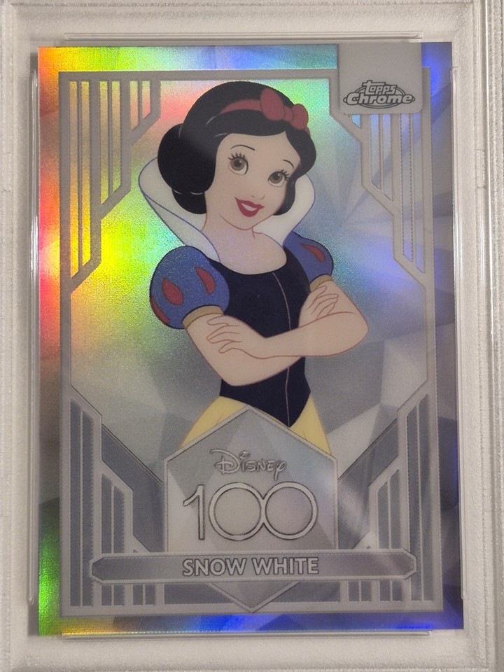 Snow White 2023 Topps Chrome Disney 100 Years Of Wonder Refractor #66 ...