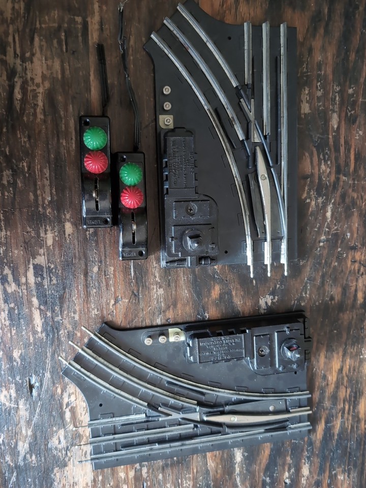 Lionel 1122 Remote Controlled O27 Gauge Switch + EXTRAS!! | eBay