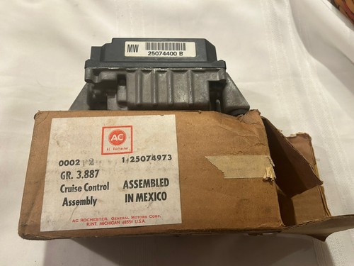 NOS GM Part 25074400 Cruise Control Assembly Module 1988-93 Chevrolet ...