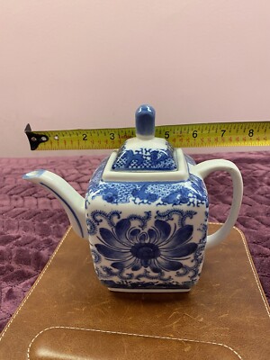 Vintage Blue And White Porcelain Nantucket Teapot Made In China | eBay