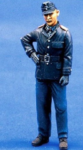 1/35 Resin Model Figure Kit German Tank Commander Ace Tankman WW2 War ...