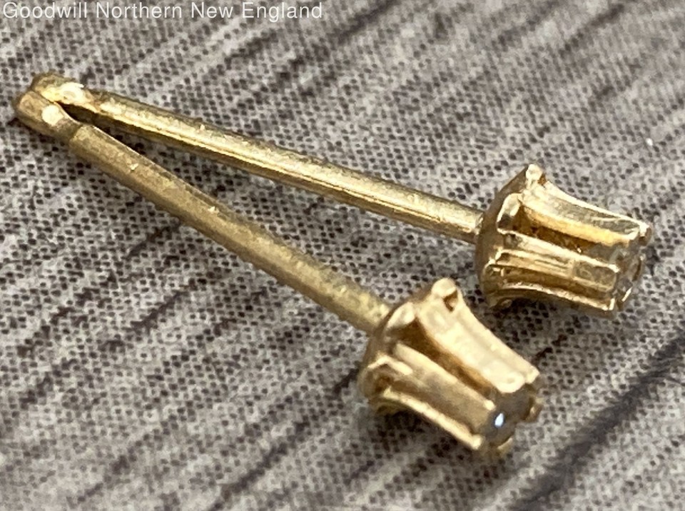 Unmarked Tests 14k Yellow Gold Earrings Tiny White Stone Stud Earrings ...