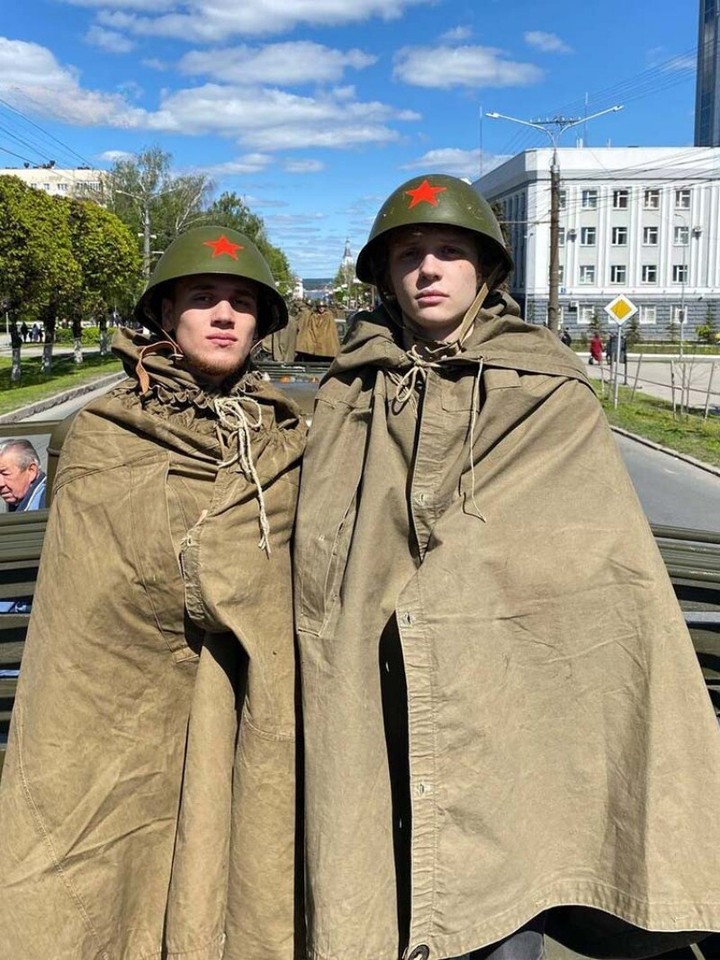 Soviet Soldiers M69 Individual Field Combat Cloak Tent Cloth Raincoat ...