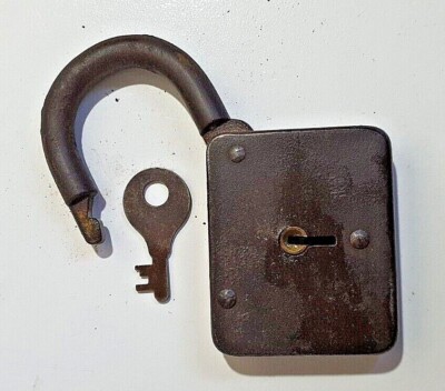 ANTIQUE PADLOCK MILLER LOCK MADE IN USA VINTAGE HARDWARE TOOL LOCK AND ...