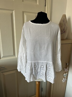 Valentina Naldi Size M Top Womens Made In Italy Broderie Anglaise Flare ...