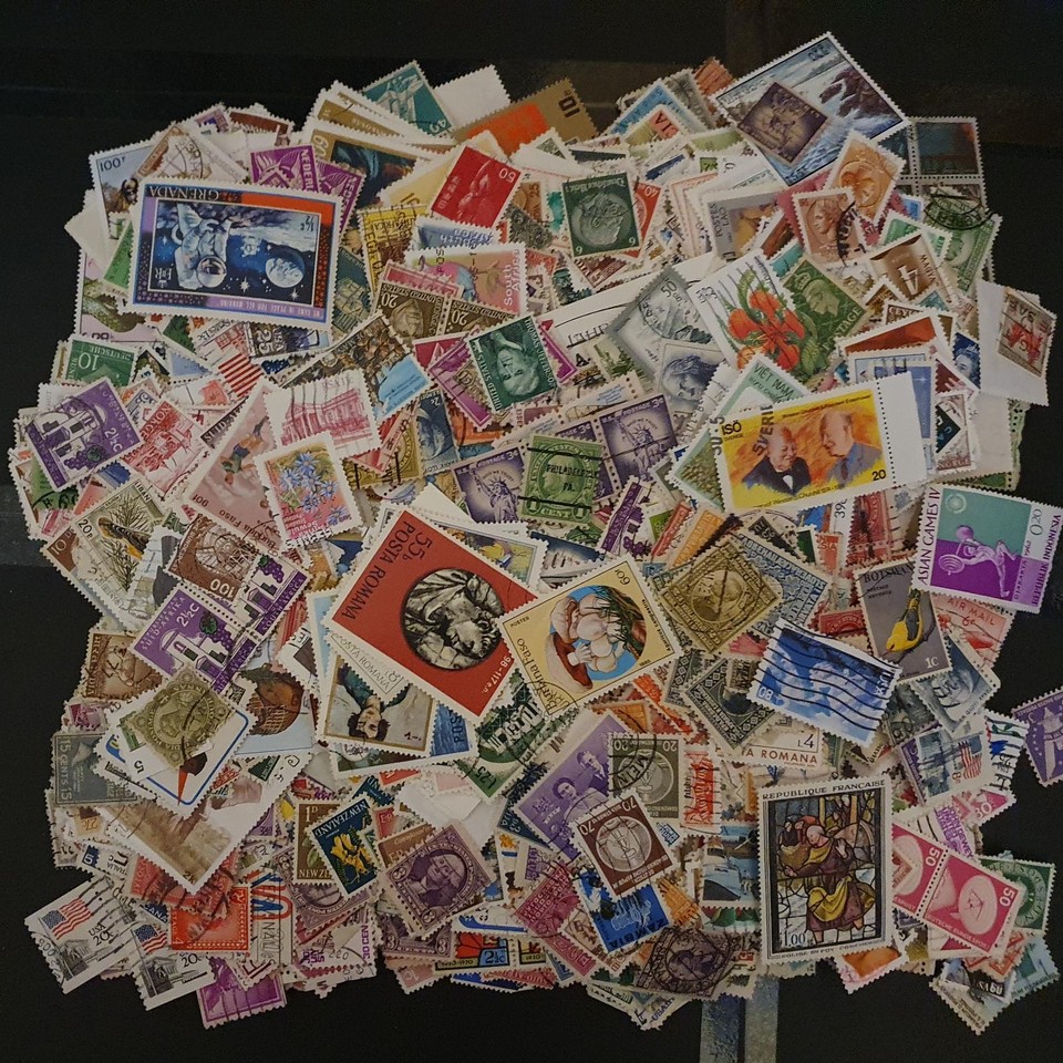 1000 + WORLD STAMPS OFF PAPER **A GREAT MIX AT A BARGAIN PRICE** ARTS ...