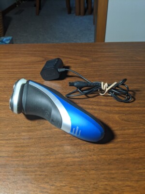 Philips Norelco Aquatec AT810 Electric Shaver Razor w Charger Tested | eBay