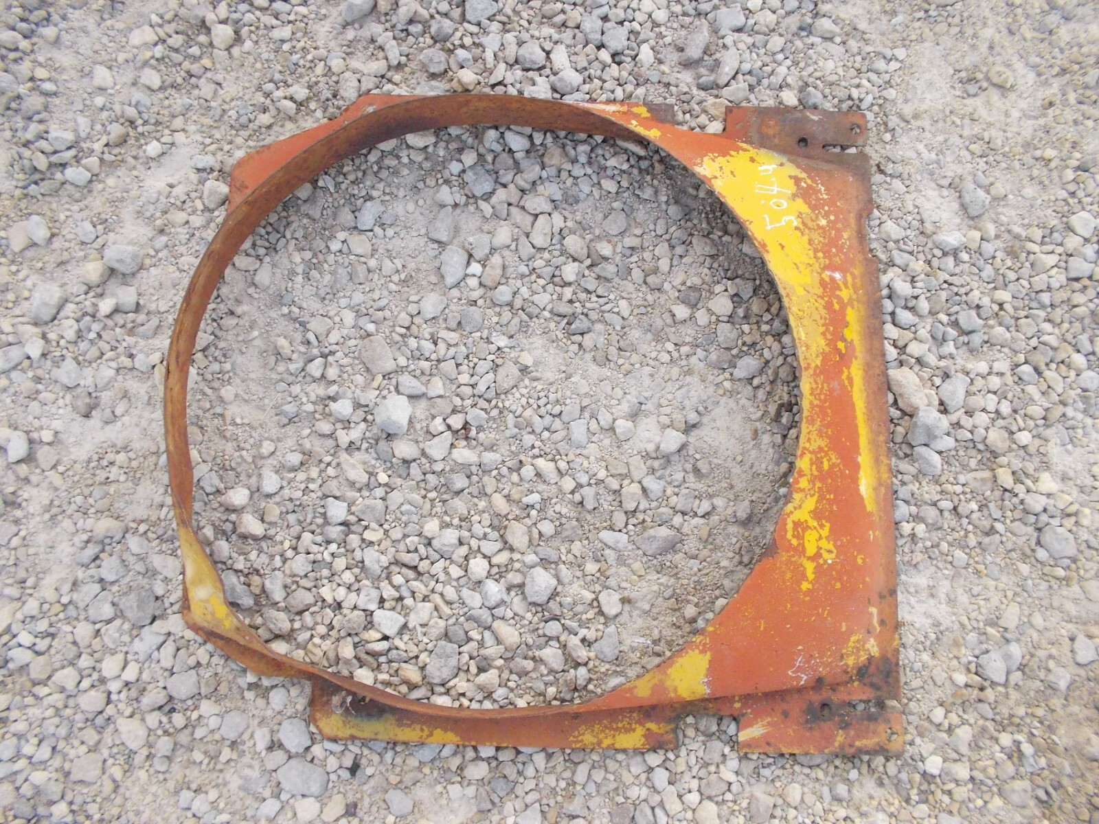 International Farmall 504 Utility Tractor original IH fan shroud ...
