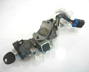 Which hyundai models inertia switch - signalWas