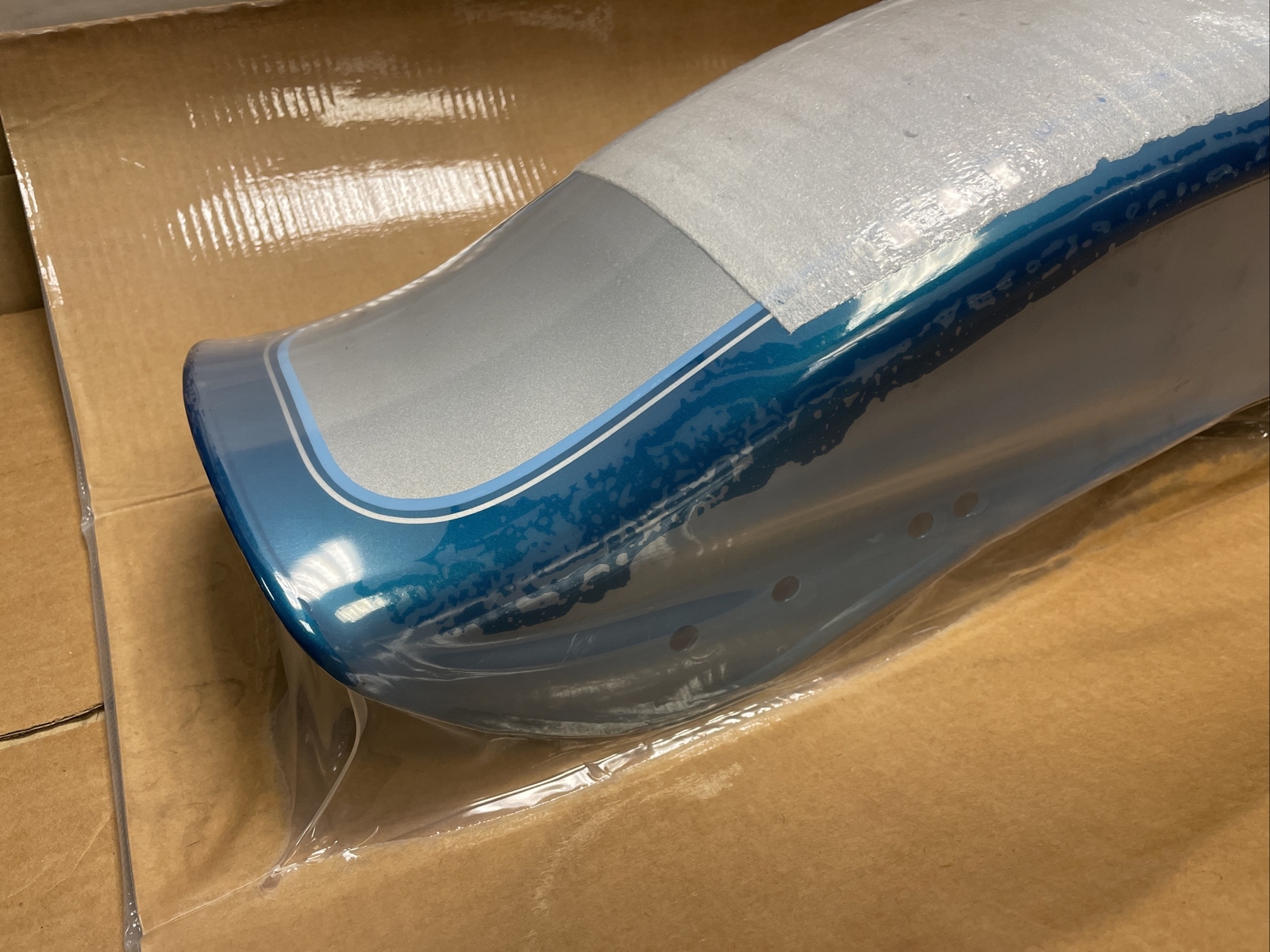 Harley Davidson FXSTC FXSTS Softail Rear Fender Aqua Pearl & Silver ...