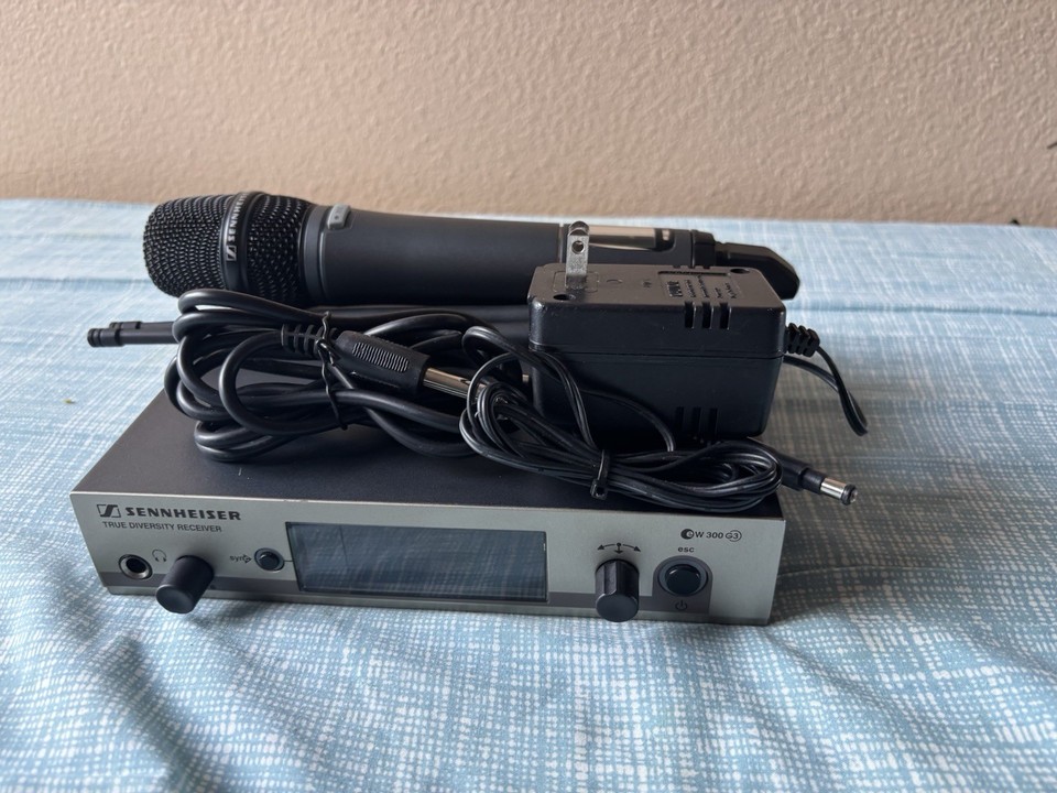 Sennheiser EW 300 G3 True Diversity Receiver G-Band 626-668MHz | eBay