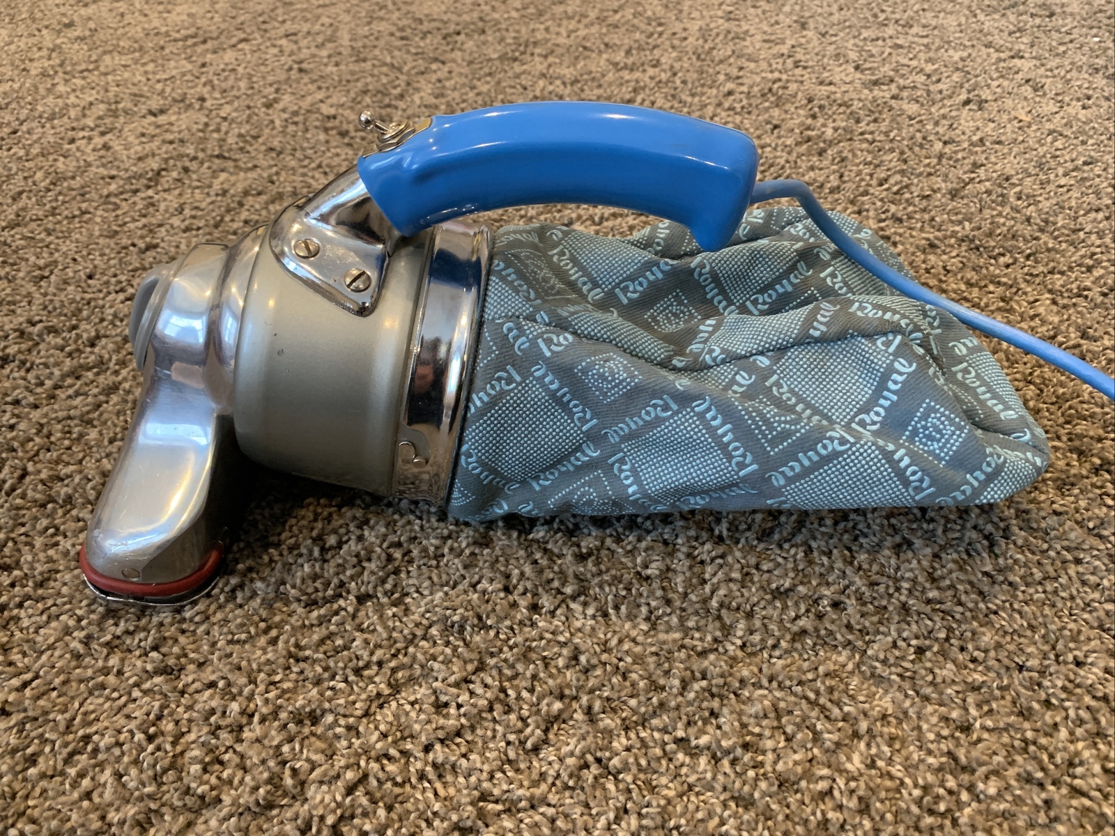 Vintage Royal Prince Model 501 Hand Held Vacuum Blue 1.2 amp Corded | eBay