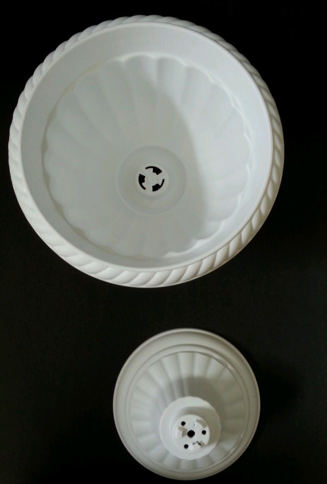 Set of 10 - 12" WHITE PLASTIC SPARTA URNS PLANTERS pots URN Landmark ...