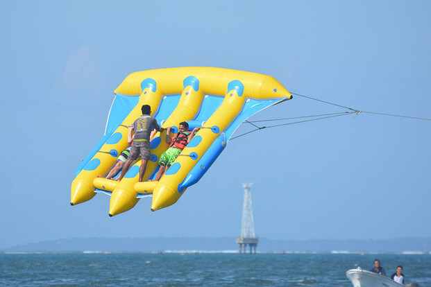 6 Person Inflatable Fly Fish Towable Banana Boat Tube For water sports ...