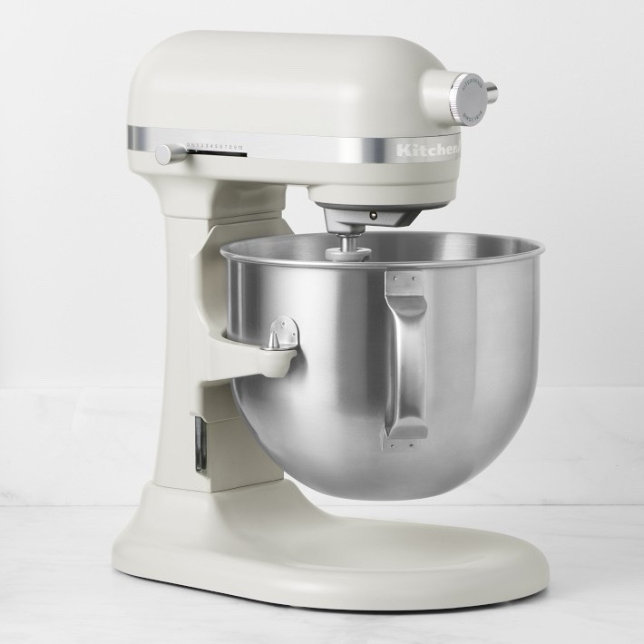 KitchenAid Pro 600 Series Stand Mixer - Matte Milkshake | eBay