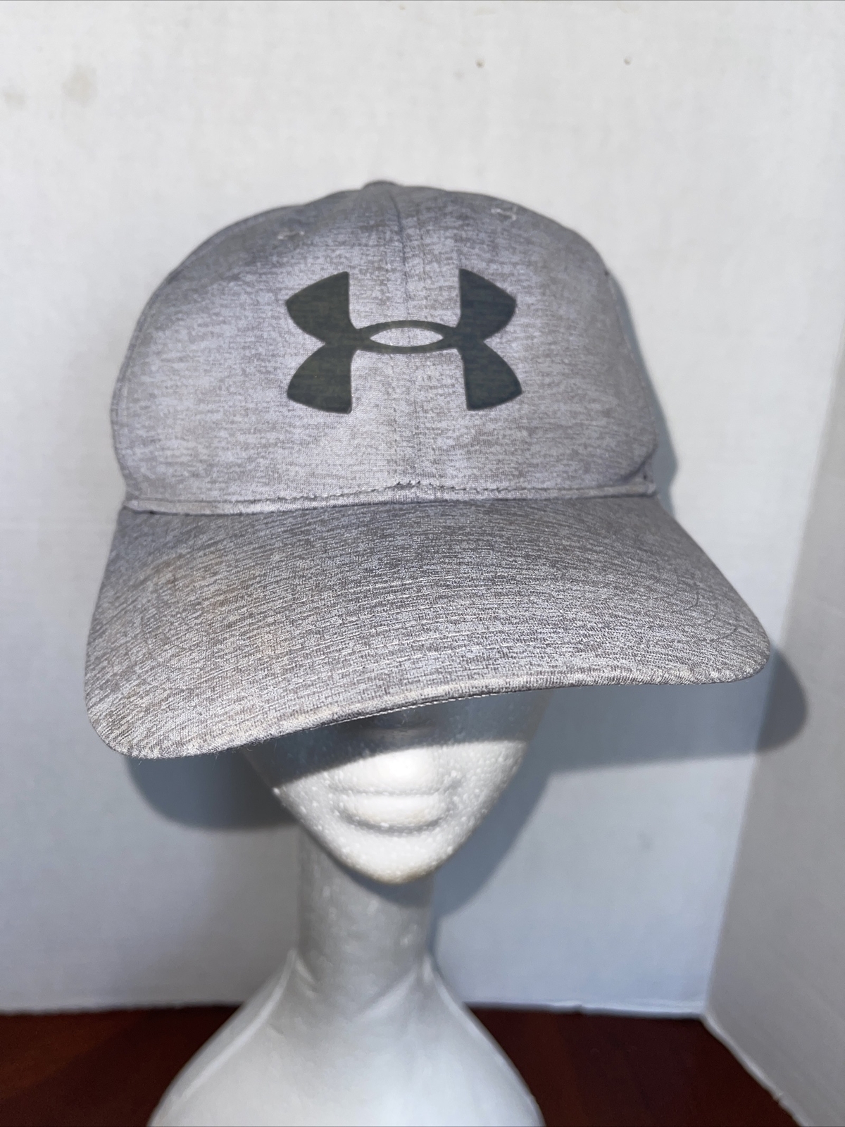 under armor gray baseball cap fitted size medium/larg… - Gem