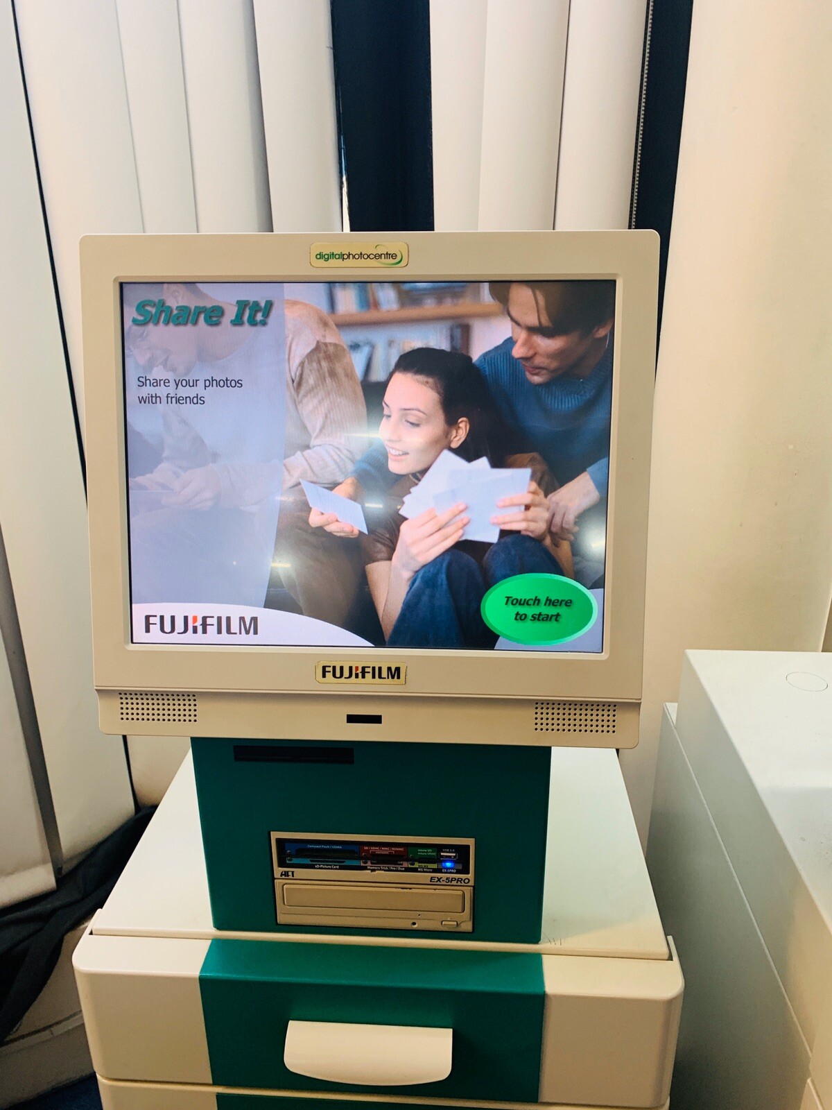 Fuji Dry Photo Lab/Fujifilm Photo Kiosk DPC6/photo lab/ Photo Printer ...