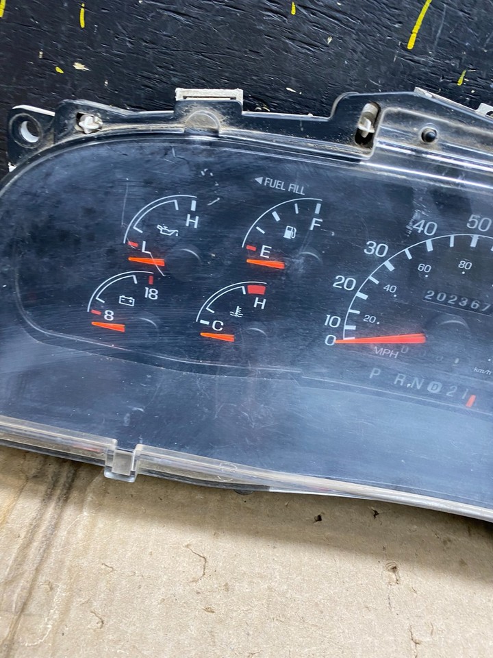 1999 - 2001 Ford F150 F-150 Speedometer Cluster Gauge Oem X6054 DG | eBay