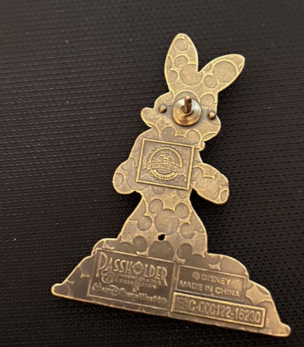 Disney BRER RABBIT STATUE Passholder Pin SPLASH MOUNTAIN WDW Song of ...