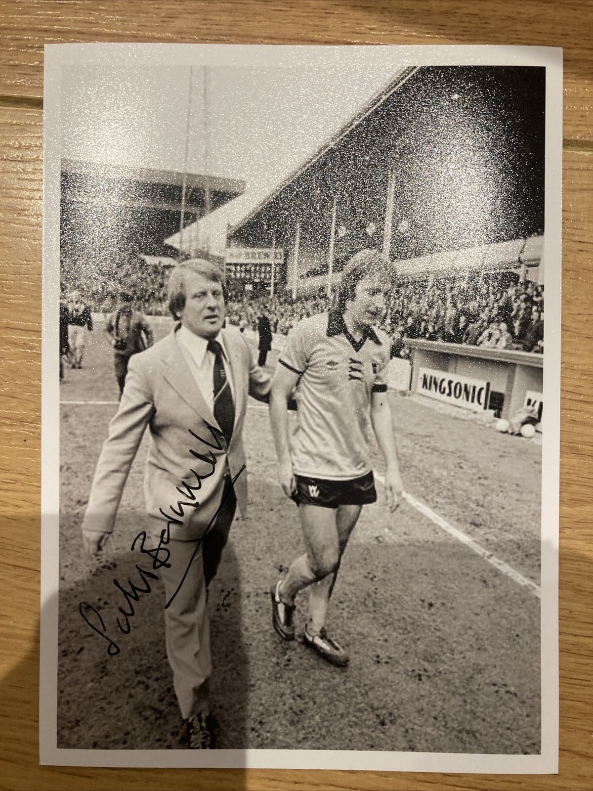 John Barnwell Wolves Genuine Hand Signed 7x5 bordered photo Autograph ...